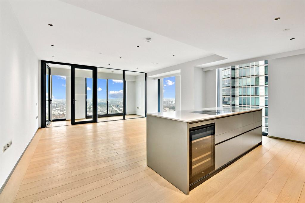 Nine Elms Lane, London, SW8 3 bed apartment - £19,500 pcm (£4,500 pw)