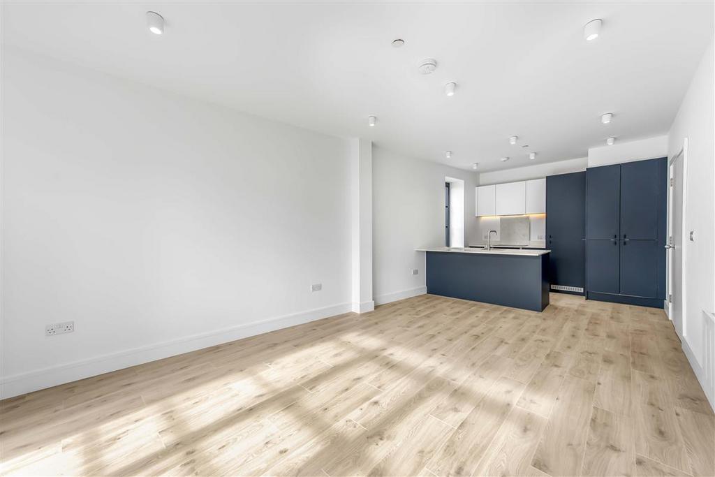 Mitcham Lane, SW16 1 bed block of apartments - £1,950 pcm (£450 pw)