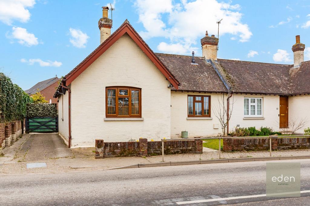 Kiln Barn Road, Ditton, ME20 3 bed semi-detached bungalow - £380,000