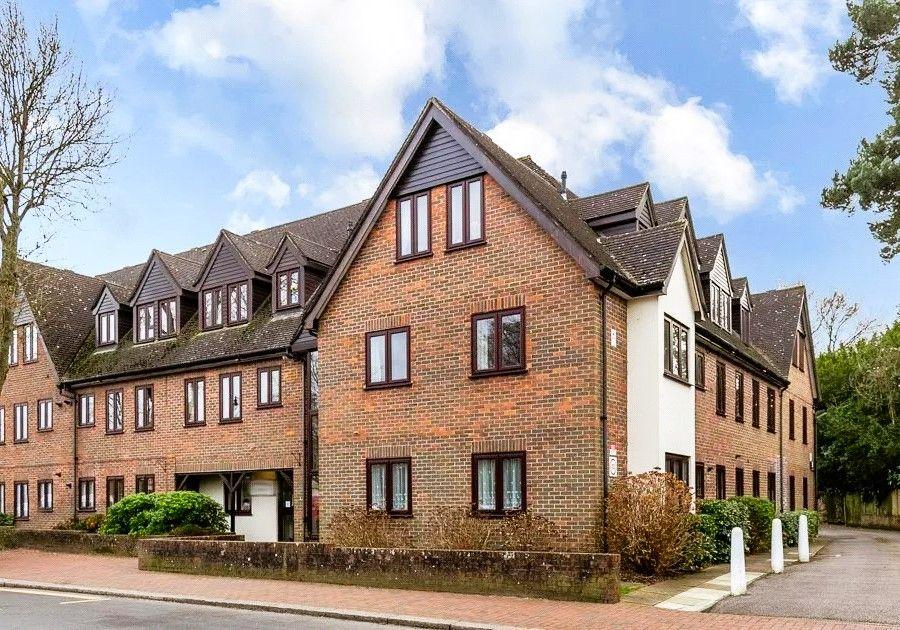 Coulsdon Road, Coulsdon, CR5 1EA 1 bed ground floor flat for sale - £ ...