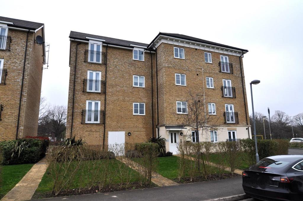 Mowlam Court, Watford WD24 1 bed apartment to rent - £1,200 pcm (£277 pw)