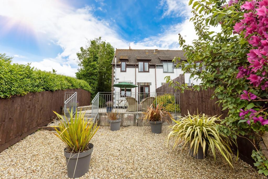 Sarahs View, Padstow, PL28 2 bed house for sale - £320,000