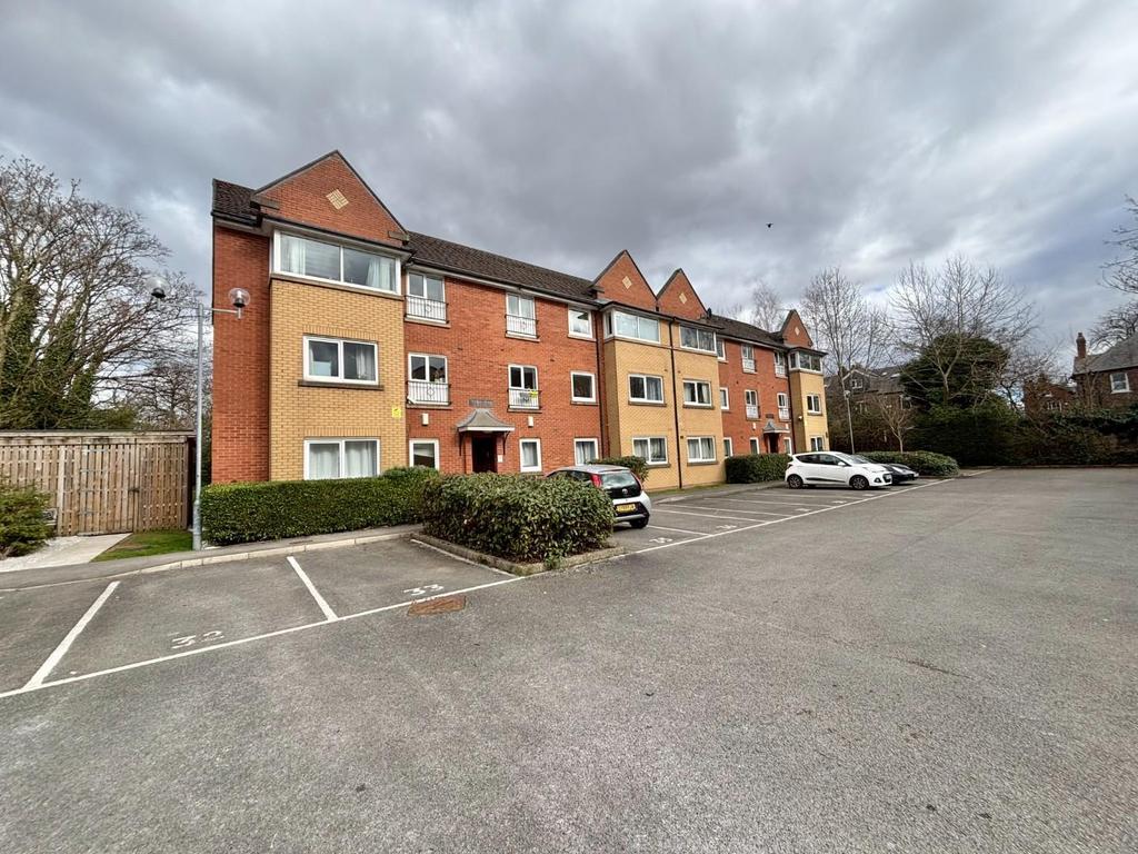 Whiteoak Road, Fallowfield 2 bed flat for sale - £195,000