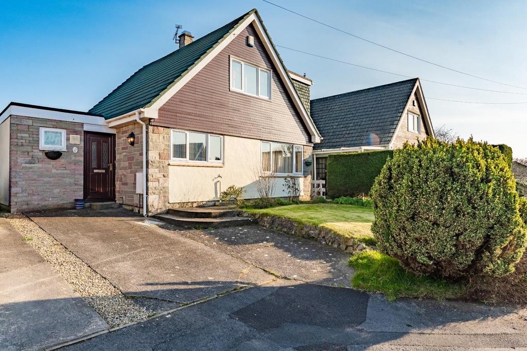 Welcoming home offering versatile... 2 bed link detached house for sale ...