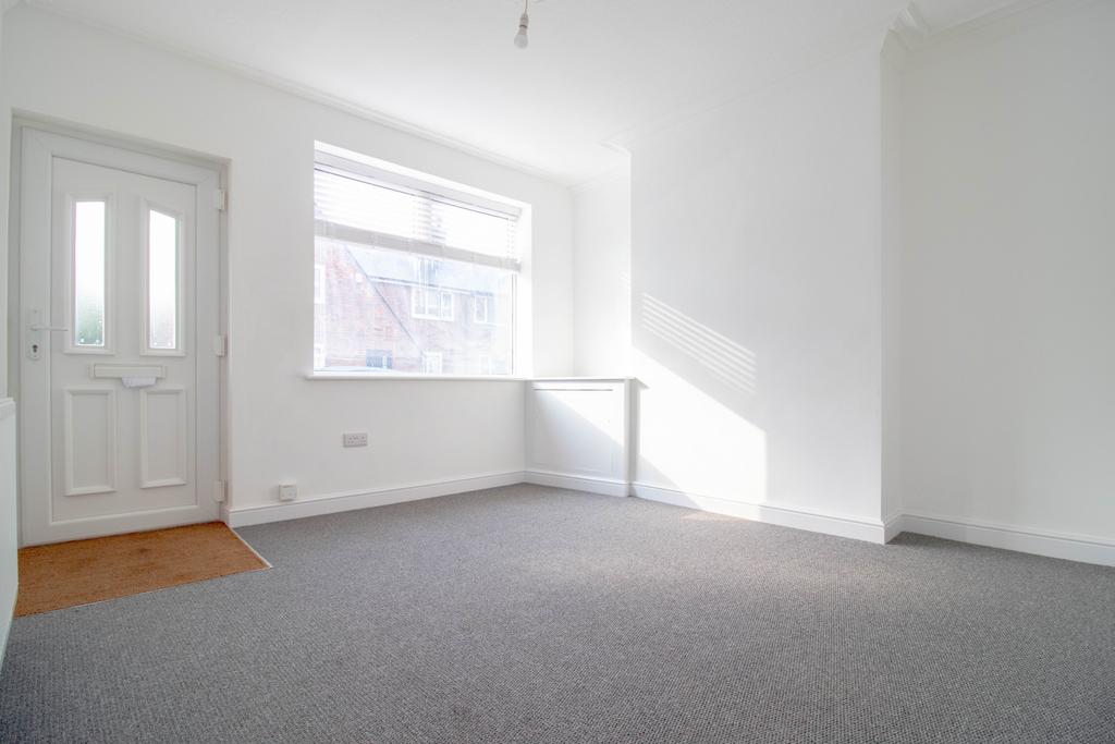Mundella Road, The Meadows... 3 bed terraced house - £995 pcm (£230 pw)