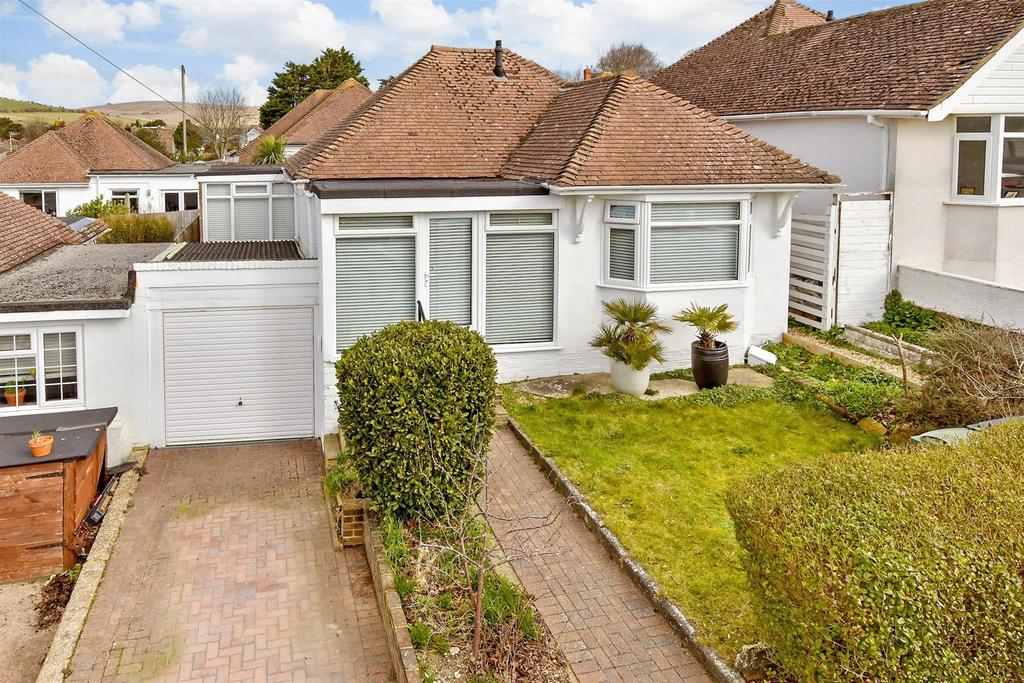 Arlington Gardens, Saltdean... 3 bed detached bungalow for sale - £375,000