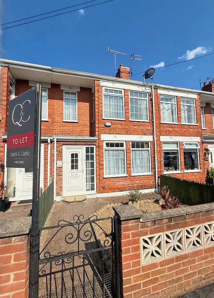 Oldfield Avenue, Endike Lane, Hull 2 bed house - £745 pcm (£172 pw)