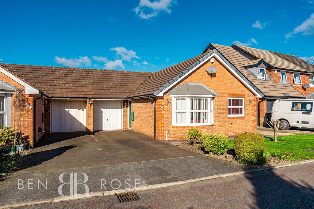Mile Stone Meadow, Euxton, Chorley 2 bed semi-detached bungalow for ...
