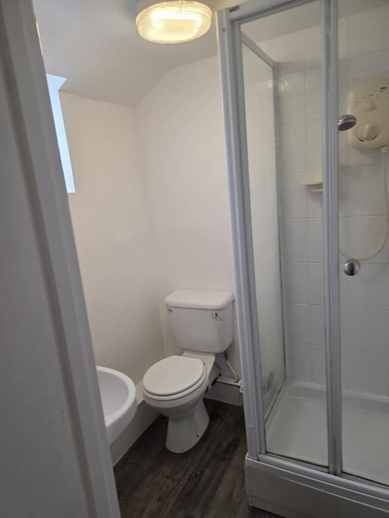 Chillingham Road, Newcastle upon Tyne... 5 bed maisonette to rent - £ ...