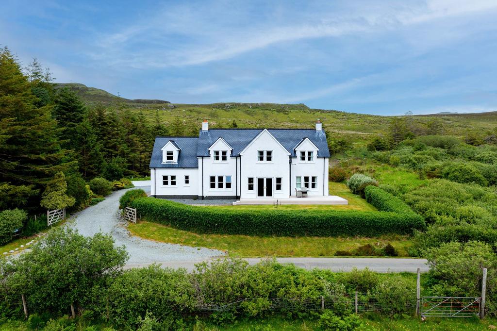 Achachork, By Portree, IV51 9HT 5 bed detached house for sale - £500,000