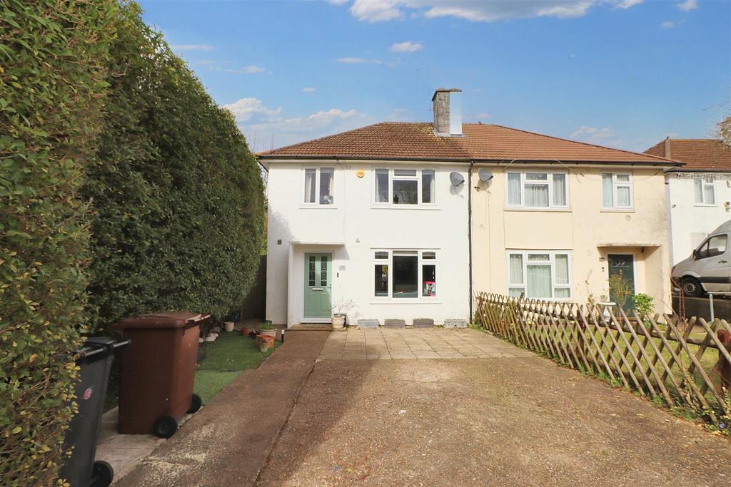 Beethoven Road, Elstree 3 bed semi-detached house - £515,000