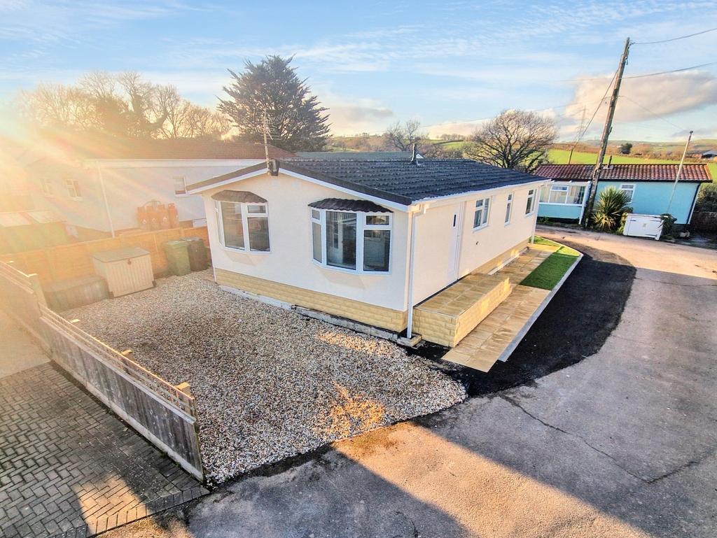 Longdown Road, Exeter EX2 3 bed park home for sale - £145,000