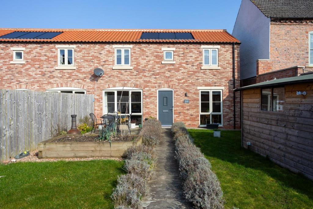 Fallow Way, Skipwith 2 bed semi-detached house for sale - £220,000