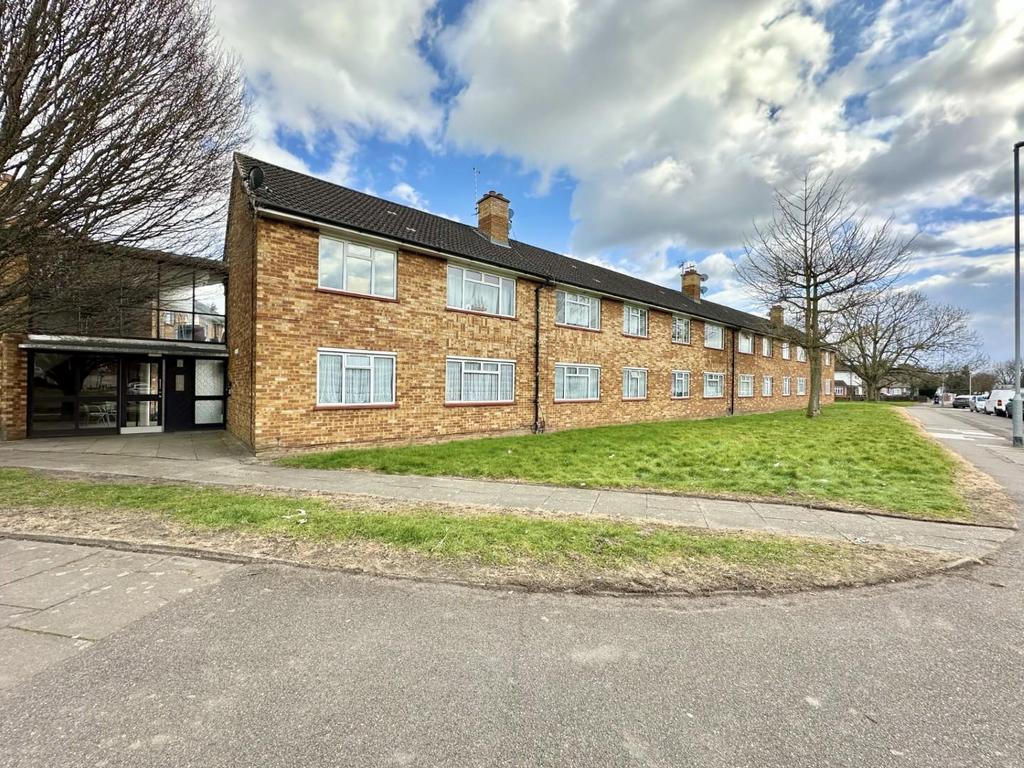 Park Side, Barra Hall Circus, Hayes... 1 bed flat for sale - £190,000