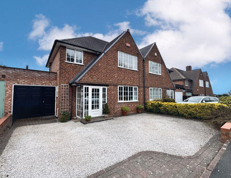 Lichfield Road, Four Oaks, Sutton... 3 bed semi-detached house - £485,000