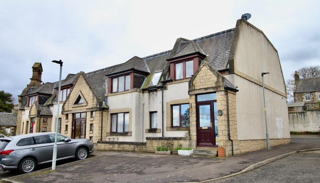 Baird Road, Ratho, Edinburgh, EH28 2 bed flat - £995 pcm (£230 pw)