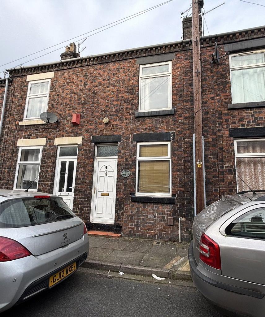 Walley Place, Staffordshire ST6 2 bed terraced house - £675 pcm (£156 pw)
