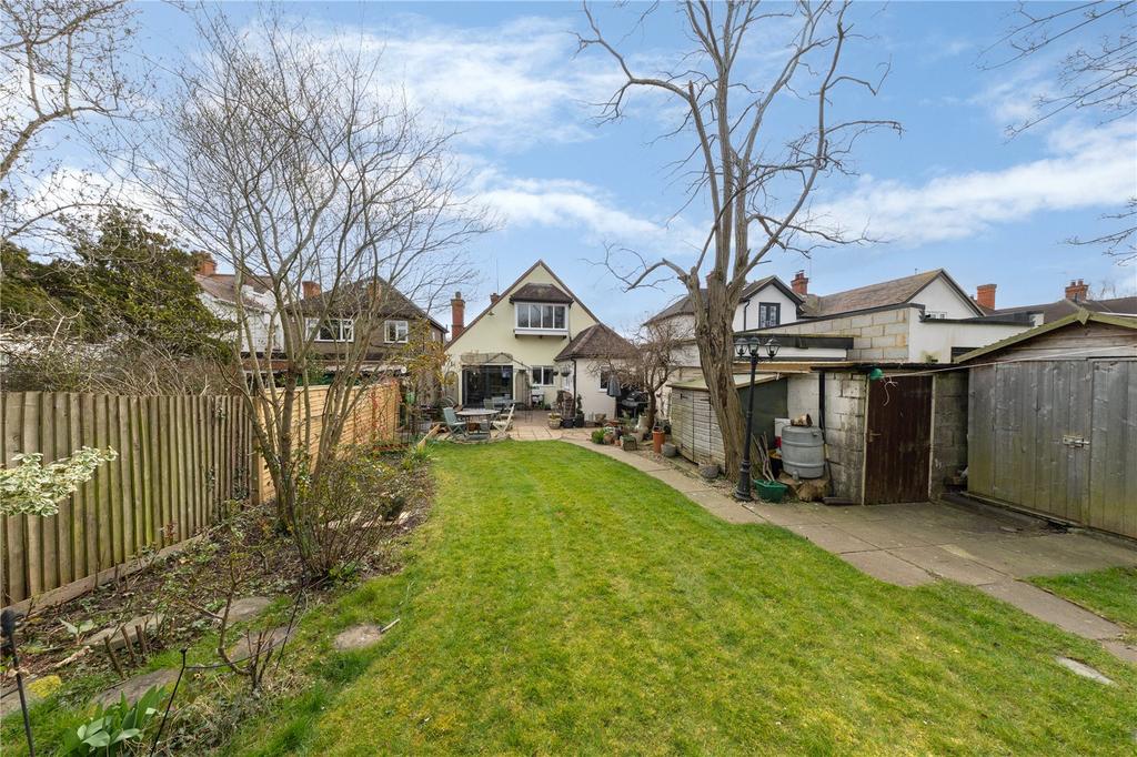 Wolverton Road, Newport Pagnell... 4 bed detached house for sale - £600,000