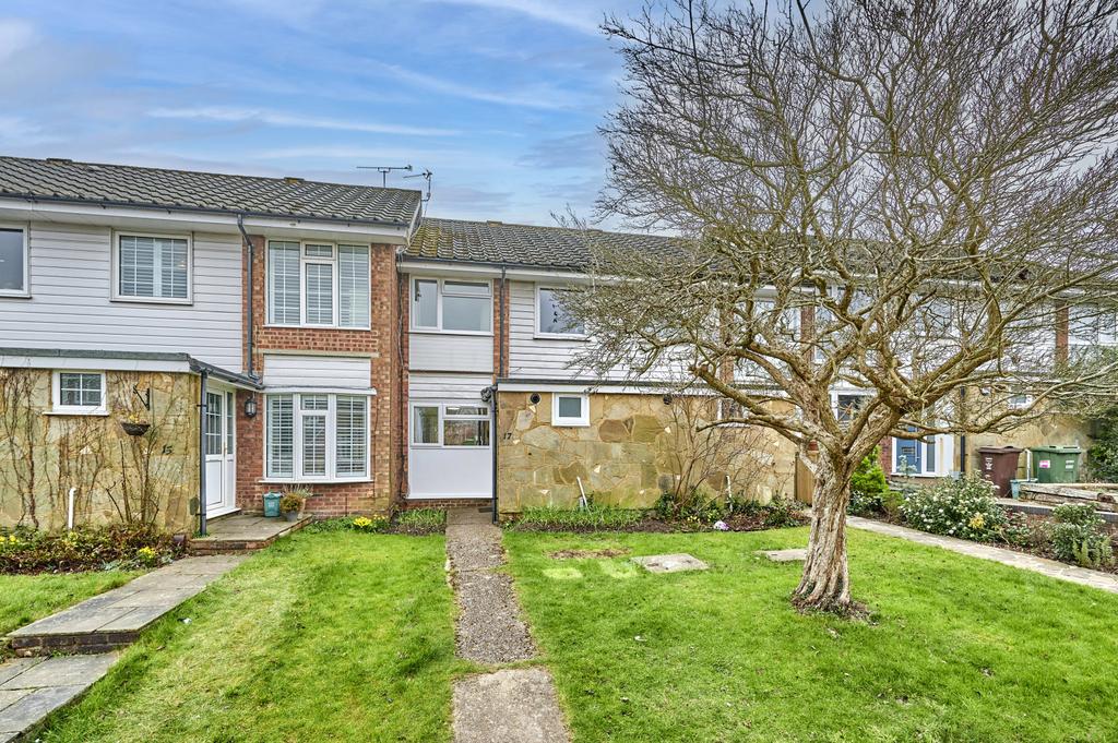 The Cleave, Hertfordshire AL5 3 bed terraced house for sale - £550,000