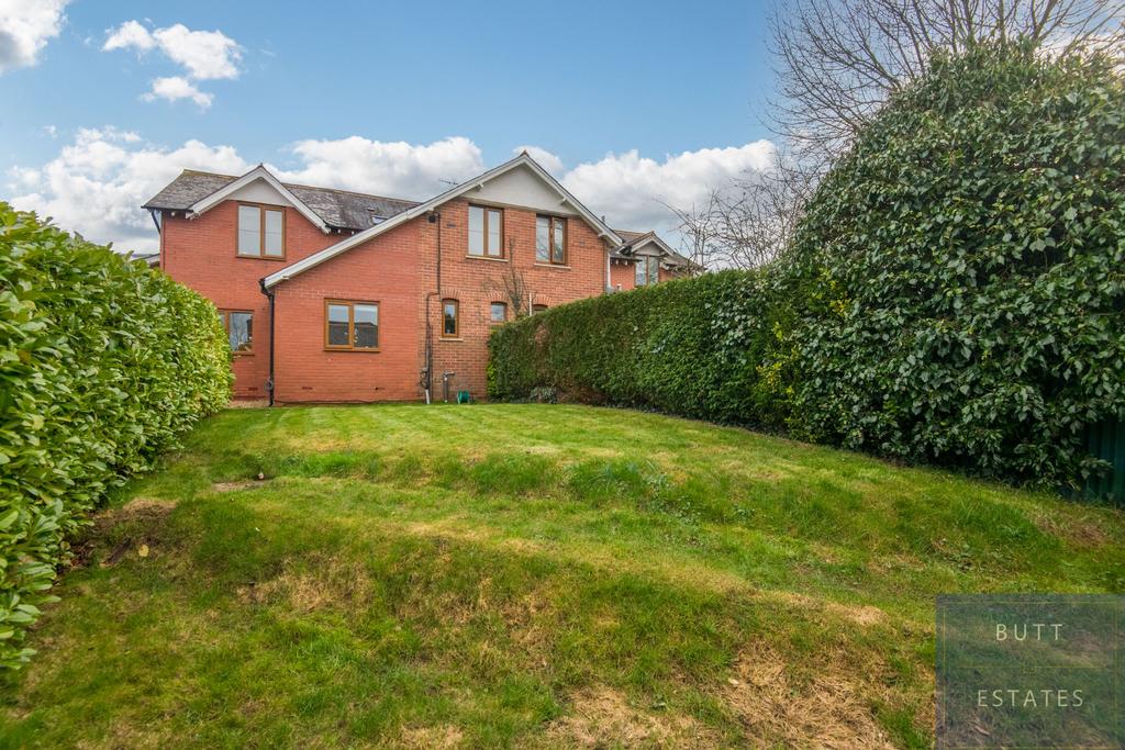 Whimple, Exeter EX5 5 bed semi-detached house for sale - £475,000