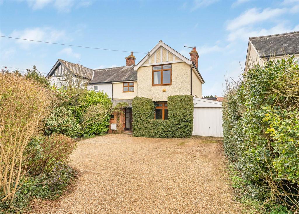 Woodditton Road, Newmarket CB8 3 bed semi-detached house for sale - £ ...