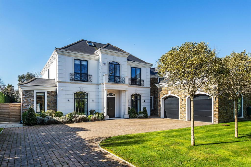 Icklingham Road, Cobham, Surrey, KT11 6 bed detached house for sale - £ ...