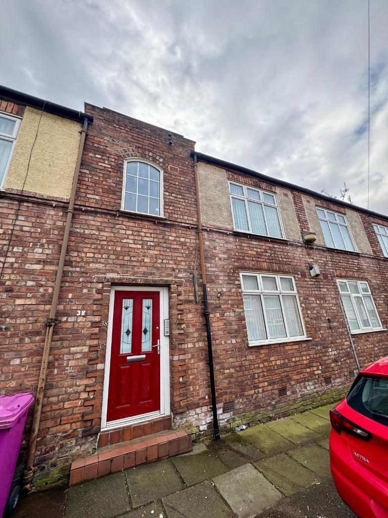 Bolan Street, Liverpool L13 2 bed flat - £650 pcm (£150 pw)