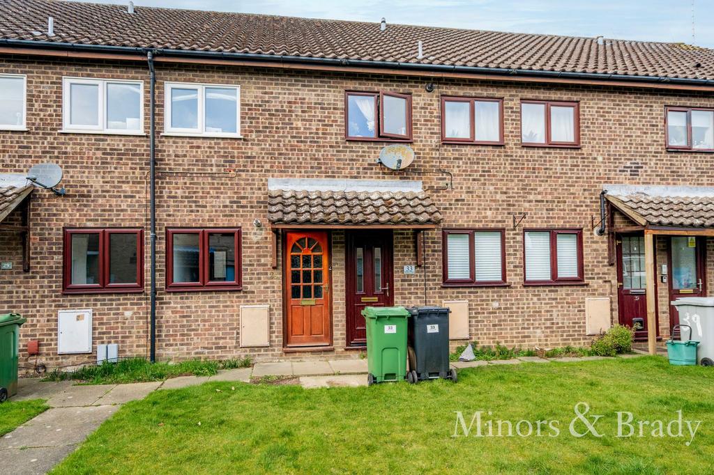 Nursery Close, Hellesdon 2 bed maisonette - £950 pcm (£219 pw)