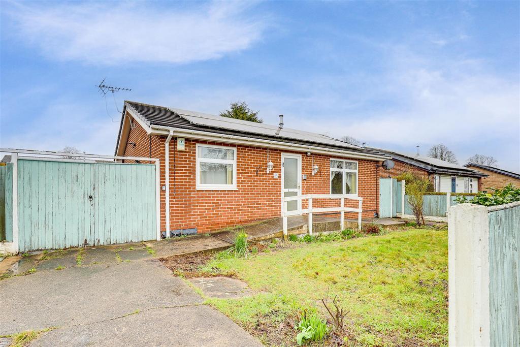 Ranmere Road, Beechdale NG8 2 bed detached bungalow for sale - £190,000