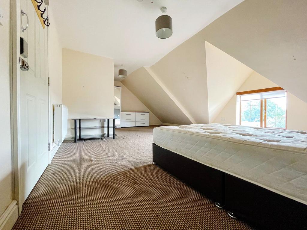 Bloxwich Road North, Willenhall, WV12 1 bed in a house share to rent ...