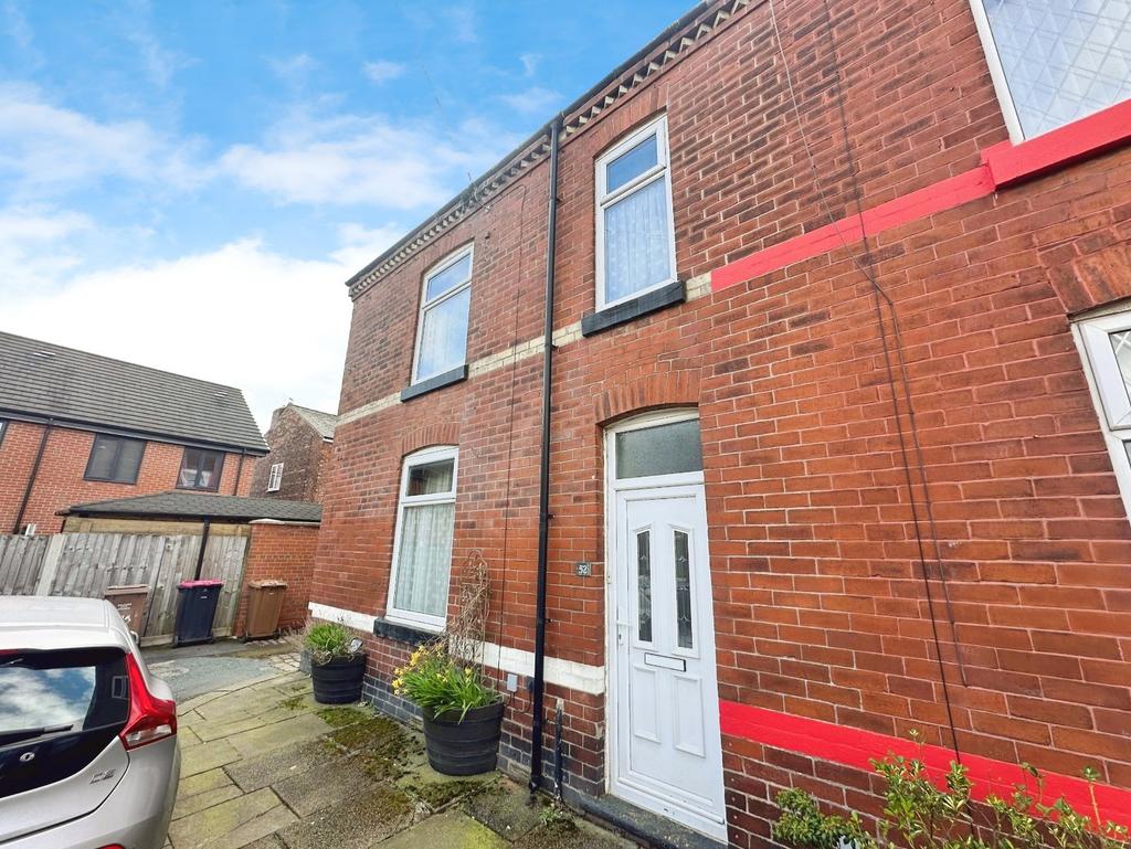 Watson Street, Eccles, Manchester... 2 bed end of terrace house - £900 ...