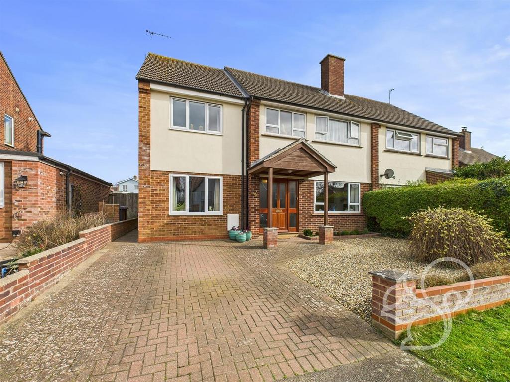 Rochester Way, Sudbury 5 bed semi-detached house - £425,000