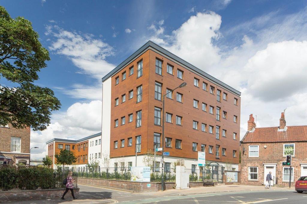 The Walk, Holgate Road, York 2 bed flat - £1,300 pcm (£300 pw)