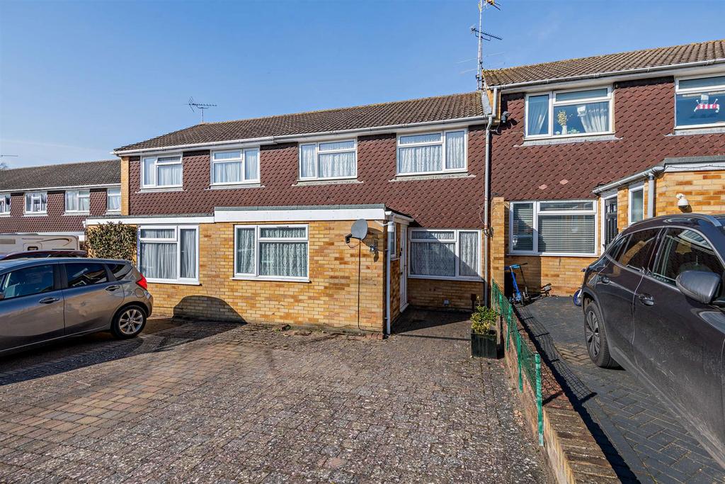 Ryan Drive, Bearsted, Maidstone 4 bed terraced house for sale - £375,000