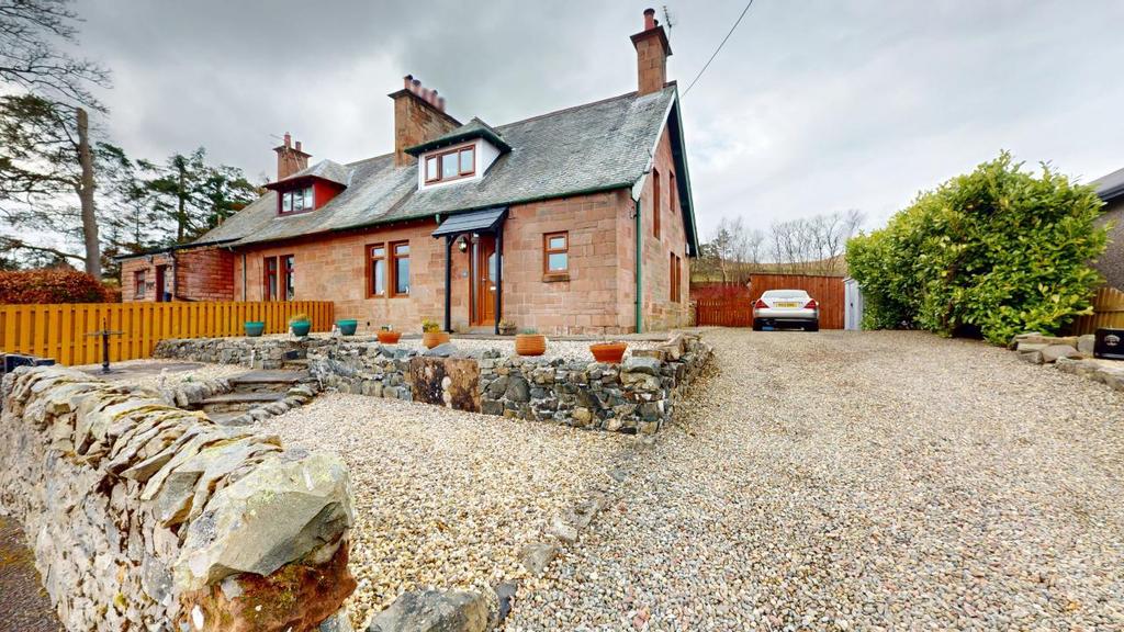 Leadhills Road, Abington, Biggar 3 bed semi-detached house - £209,000