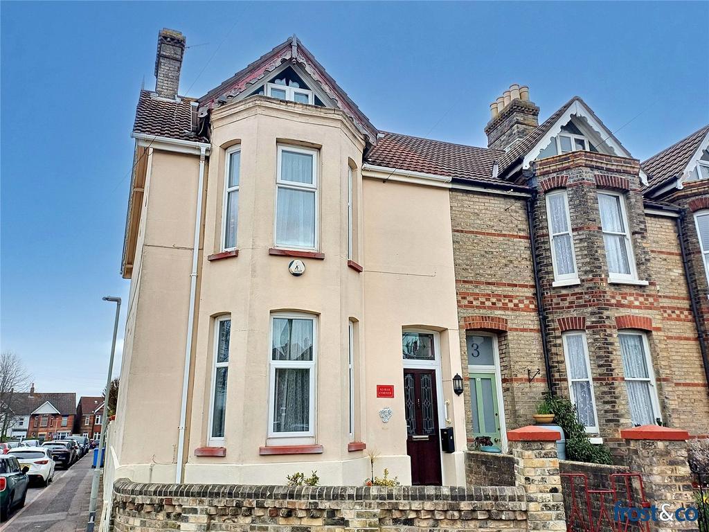 St Marys Road, Heckford Park, Poole... 3 bed end of terrace house for ...