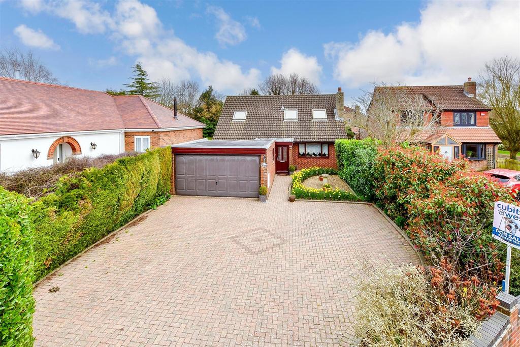 Highcroft Lane, Waterlooville, Hampshire 4 bed detached house - £600,000