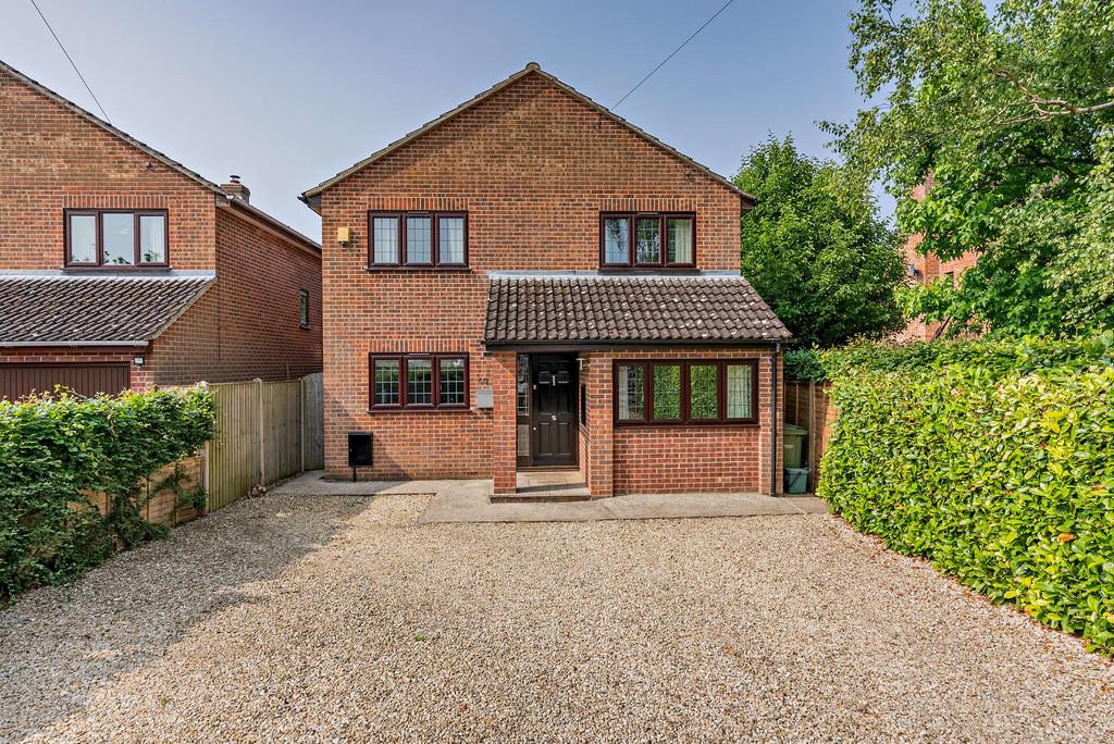 Brinkinfield Road, Oxford OX44 4 bed detached house - £575,000