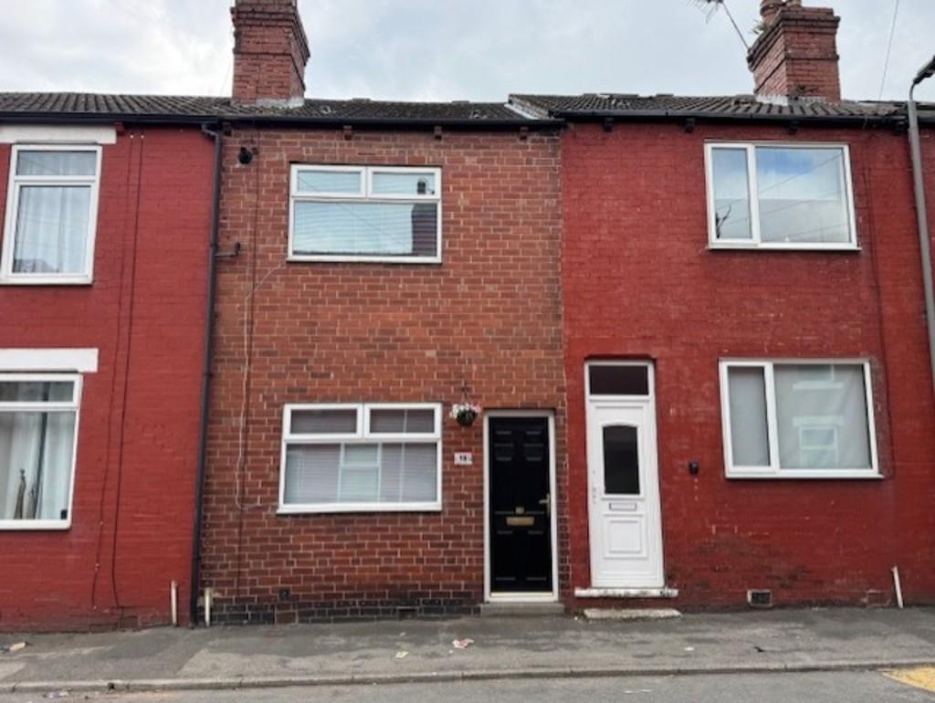 Victoria Street, Hemsworth 2 bed terraced house for sale - £100,000
