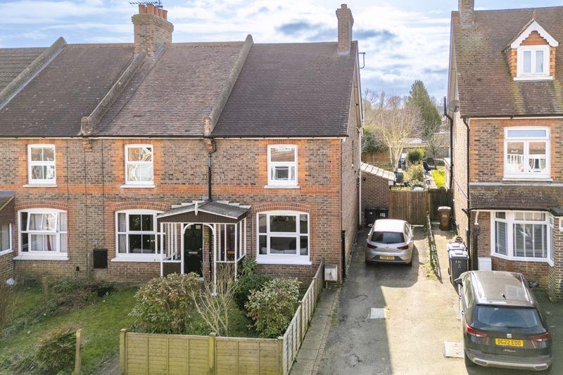 Framfield Road, Uckfield 3 bed character property - £400,000