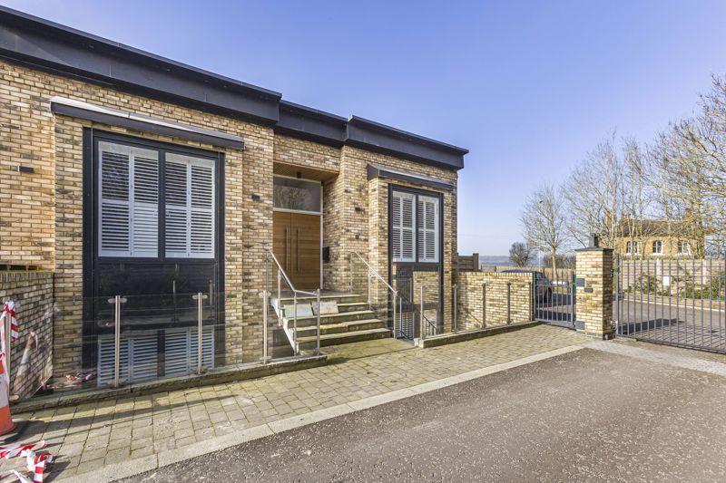 Pump House Lane, Ware SG12 4 bed house for sale - £900,000