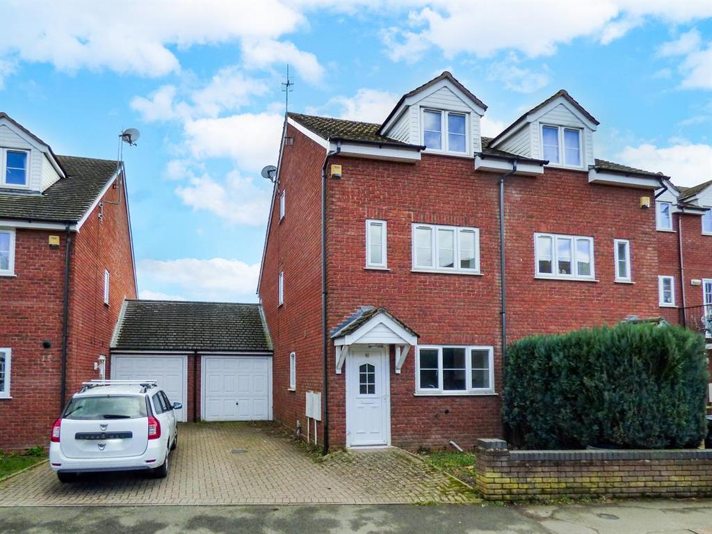 Court Road, Malvern, WR14 3ED 4 bed semi-detached house for sale - £270,000