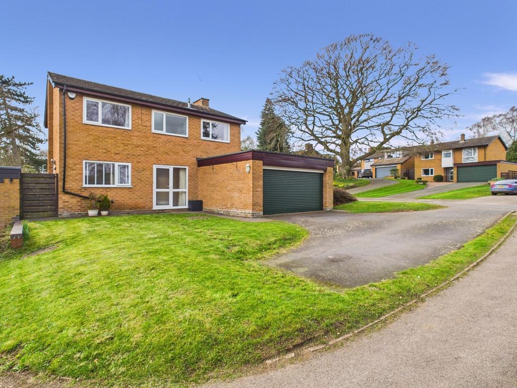 The Beeches, Pattishall, NN12 4 bed detached house for sale - £475,000