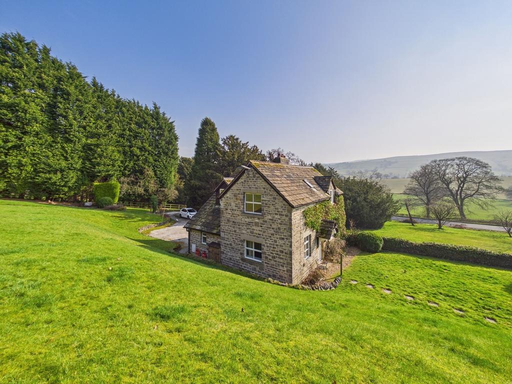 Thornton In Craven, Skipton, BD23 2 bed detached house - £1,200 pcm (£ ...
