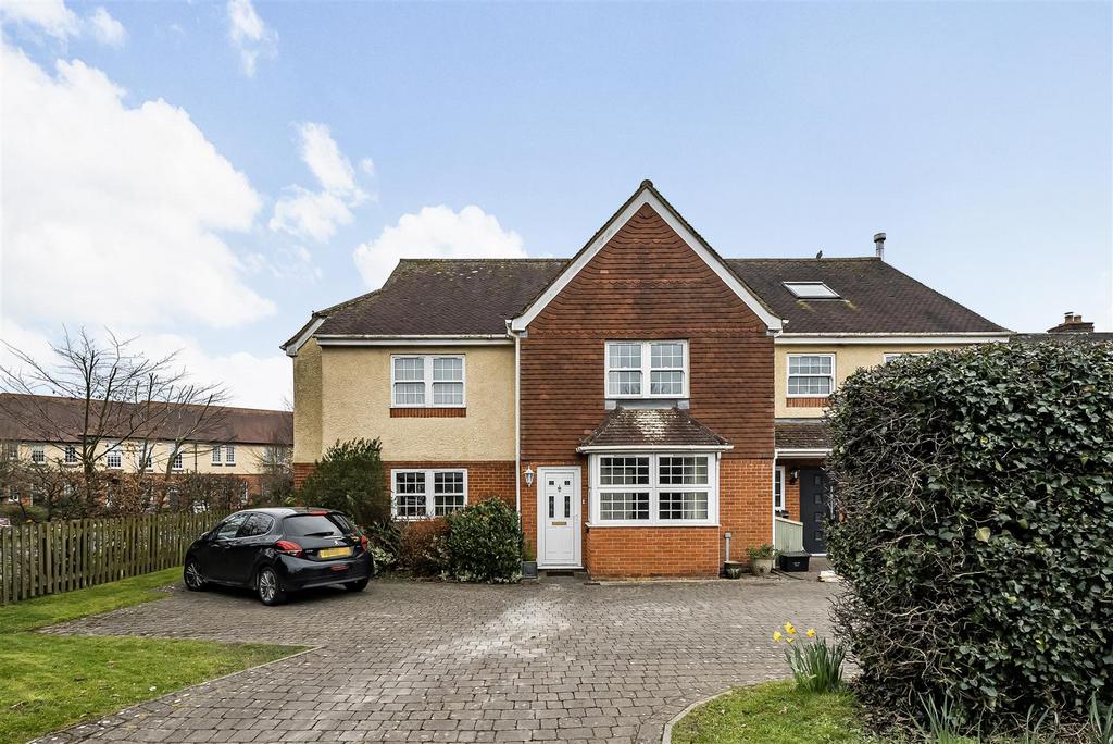 Green Lane, Devizes 3 bed terraced house - £295,000