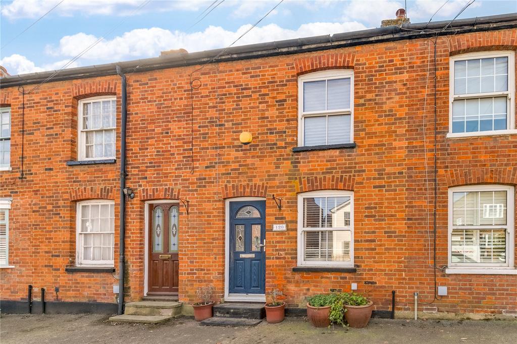High Street, Codicote, Hertfordshire... 2 bed terraced house for sale ...