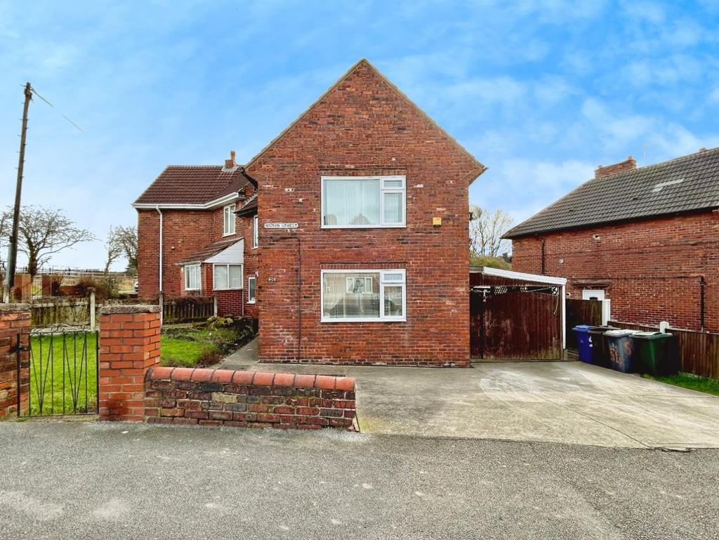 Briton Street, Thurnscoe, Rotherham... 3 bed semi-detached house for ...
