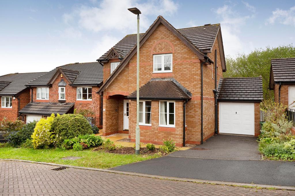 Southbrook Road, Bovey Tracey, TQ13 4 bed detached house - £430,000
