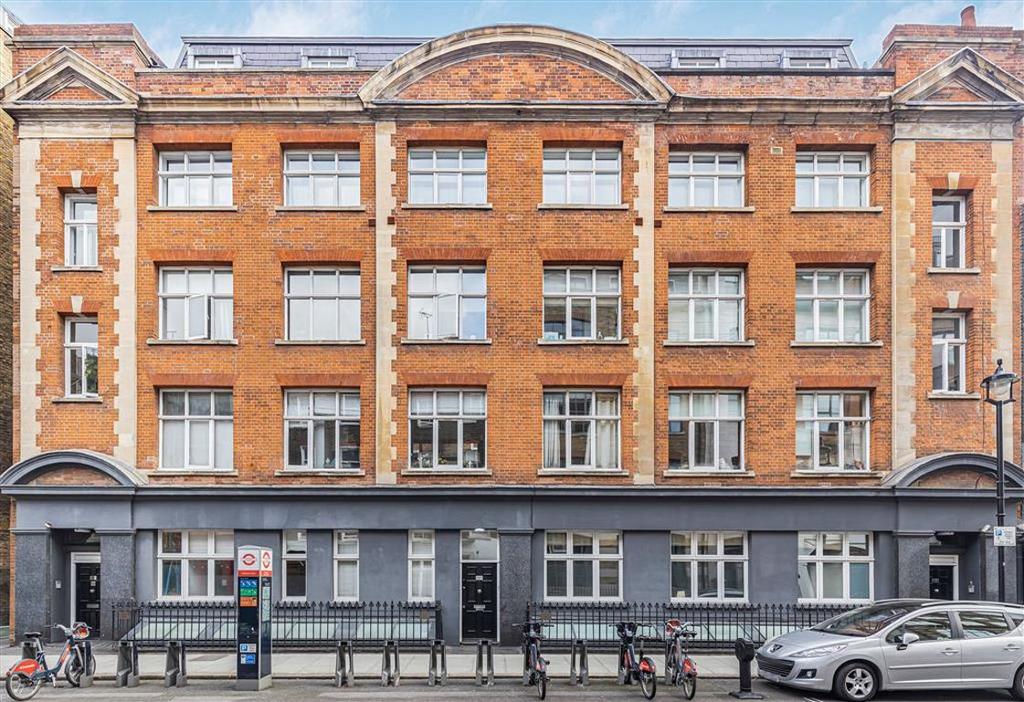 Rathbone Street, London W1T 1 bed flat - £2,817 pcm (£650 pw)