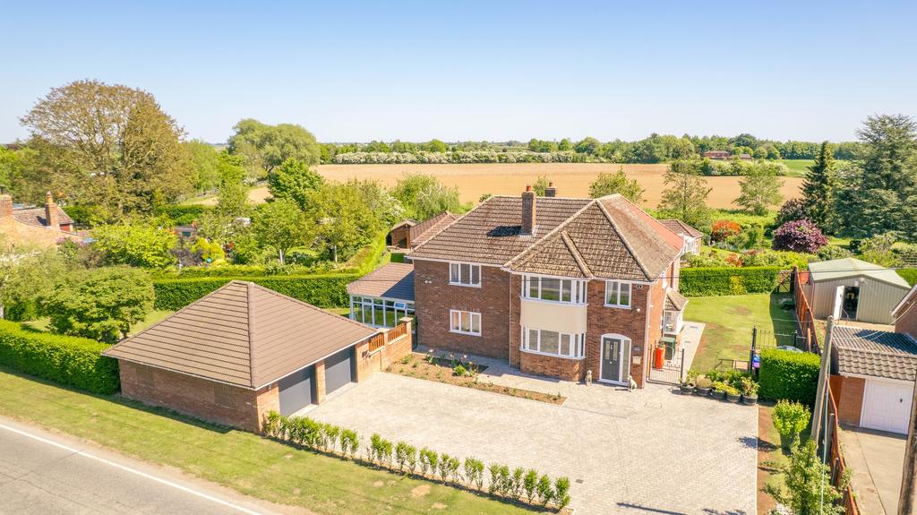 Station Road, Hubberts Bridge... 4 bed detached house for sale - £435,000